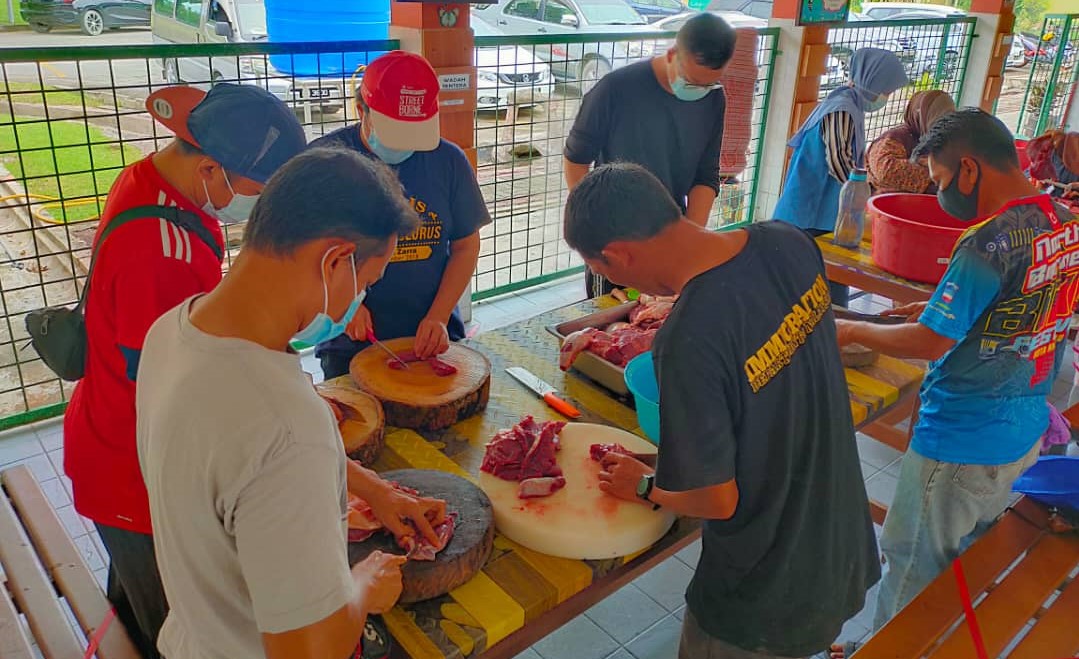 SMK Mutiara 'Tumbangkan' Dua Lembu - JPWPL Sana Sini - Berita Rasmi ...