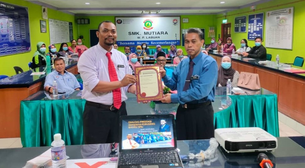 Kunjung Bantu SPb Ke SMK Mutiara Capai Matlamat - JPWPL Sana Sini ...