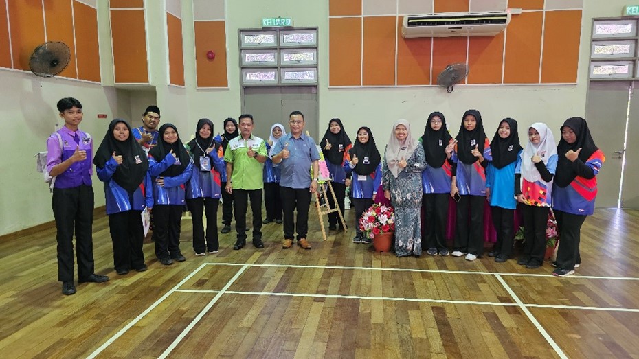 PROGRAM PERKAMPUNGAN BAHASA BITARA DAN JELAJAH BAHASA - JPWPL Sana Sini ...